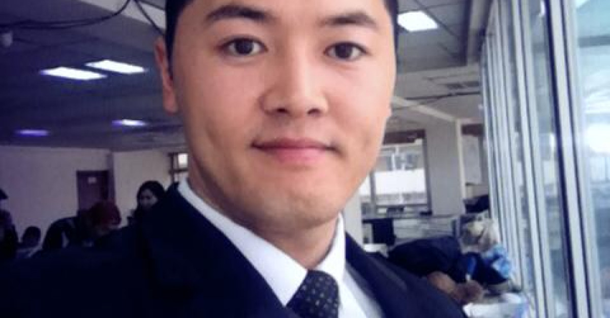 Жүжигчин П.Баттөр аавын дүрд хувирчээ · Dorgio.mn