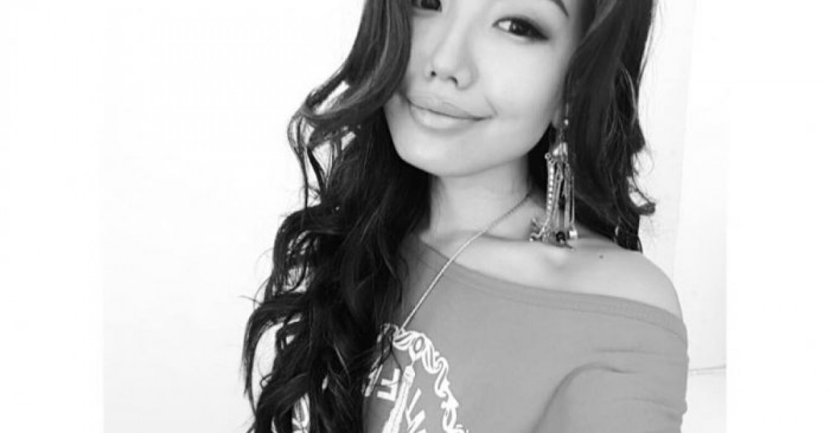 Жүжигчин П.Шүүдэрцэцэг нэгэн хэвийн төрхөөсөө уйдаж "мэс ажилбар хийлгэжээ" · Dorgio.mn