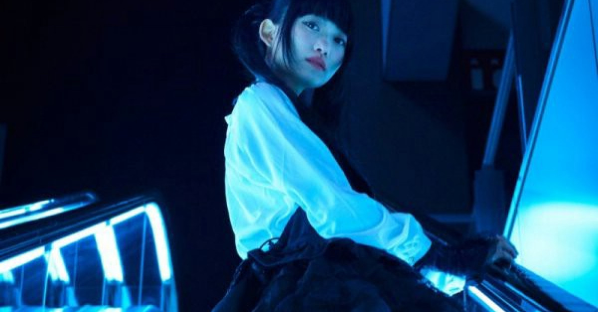 Японы охидын шинэ чиг хандлага-гэрэлтдэг банзал · Dorgio.mn