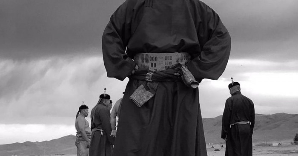 Н.Түвшинбаяр зодог тайлж, "багш" болохоор шийджээ · Dorgio.mn