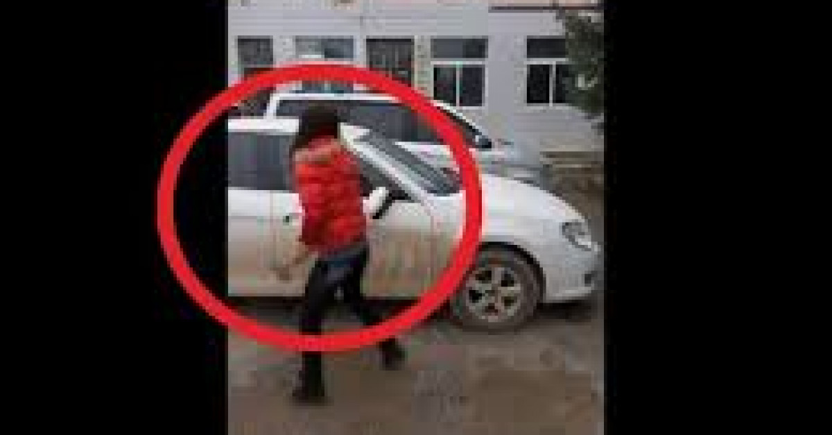 Араар нь тавьсан нөхрөөсөө хариугаа авч буй хужаа хүүхэн · Dorgio.mn