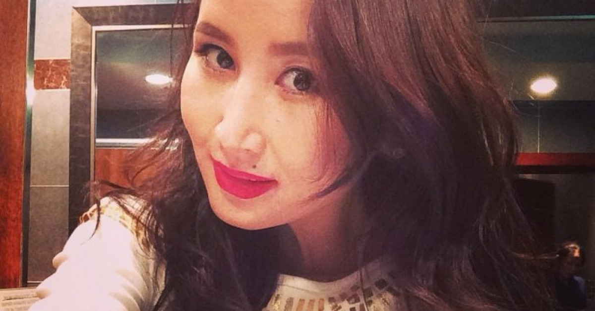 Жүжигчин А.Туяагийн зориг гарган өмссөн даашинз · Dorgio.mn