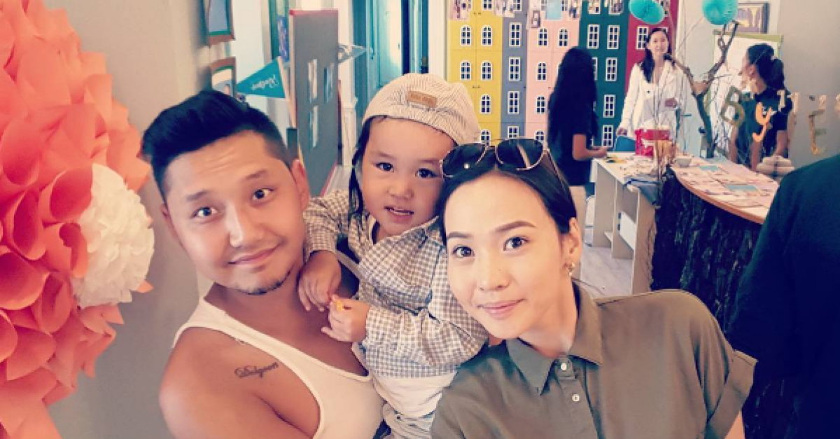 Олны танилууд нялх үрийнхээ хамт · Dorgio.mn