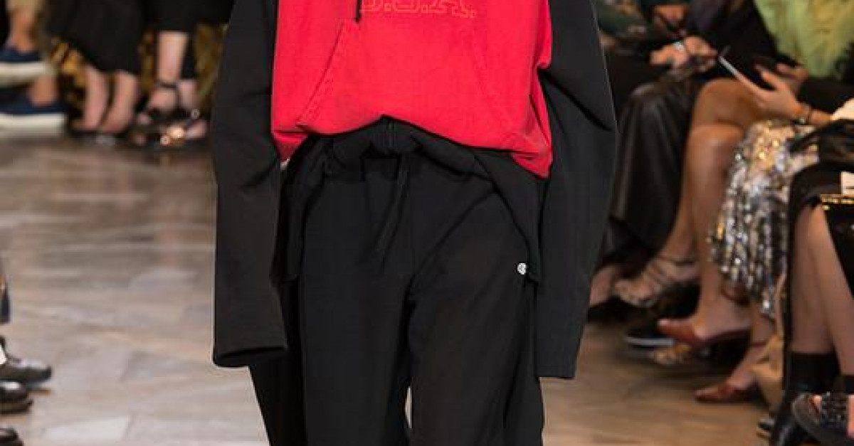 Алдартай брэндийн ойлгоход бэрх коллекци · Dorgio.mn