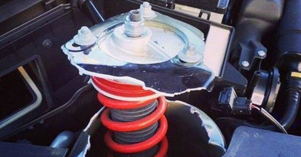 Porsche машины дутагдалтай асуудал энэ гэнэ шүү · Dorgio.mn