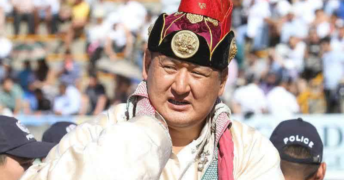 Домогт “Буур” Жамъян аваргын төрсөн нутаг тэрхийн голын хөвөөгөөр (IV) · Dorgio.mn