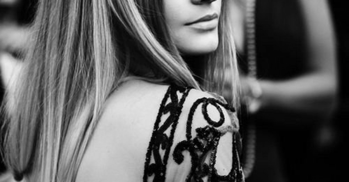 Путины хэвлэл мэдээллийн нарийн бичгийн даргын халуухан охин · Dorgio.mn