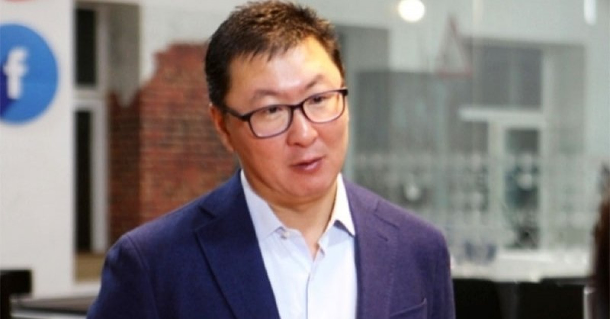 Нинж Дэмбэрэл: Одоо манай үеийнхэн нэг алхам ухаръя · Dorgio.mn