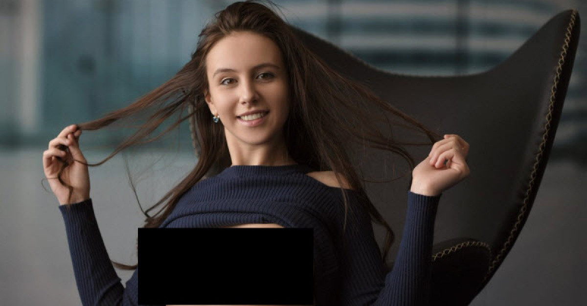 Хөхөө нуухгүй бол нүдээ нуухгүй ээ 18+ · Dorgio.mn