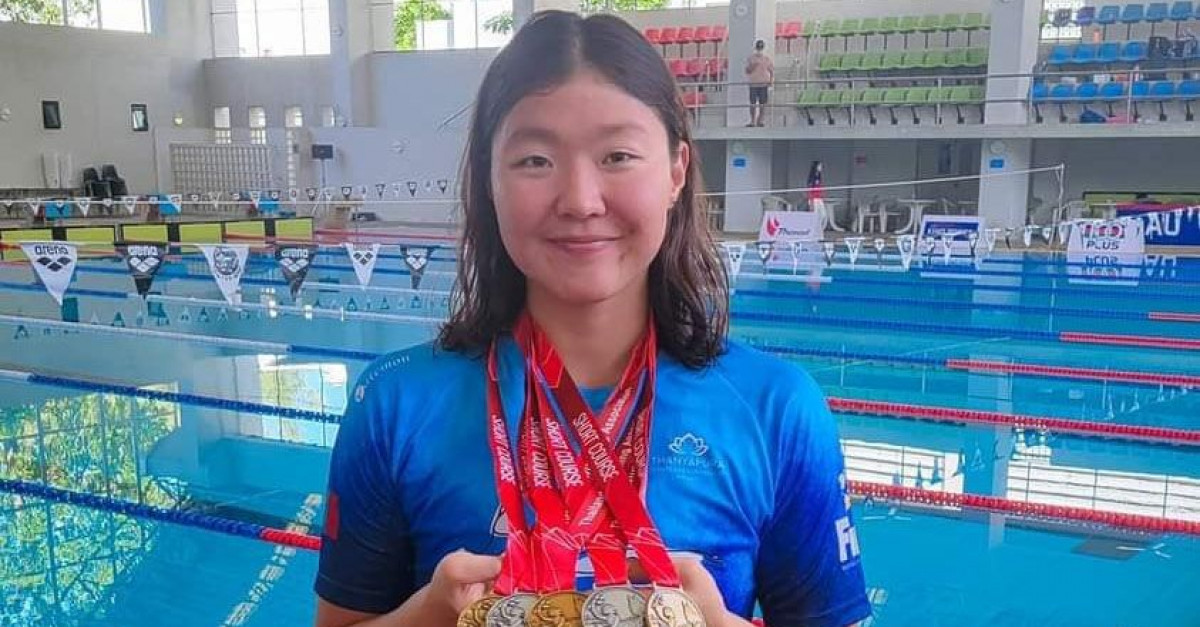 Б.Энххүслэн 200 метрийн өврөөр даллах сэлэлтээр дэлхийн аваргын "В" цагийг биелүүлсэн анхны ...