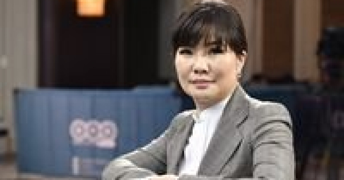 Сэтгүүлч Б.Отгон: Сурагчдын цycaнд xap тyгалга, xүнцэл илэрсэн гэнэ үү? · Dorgio.mn