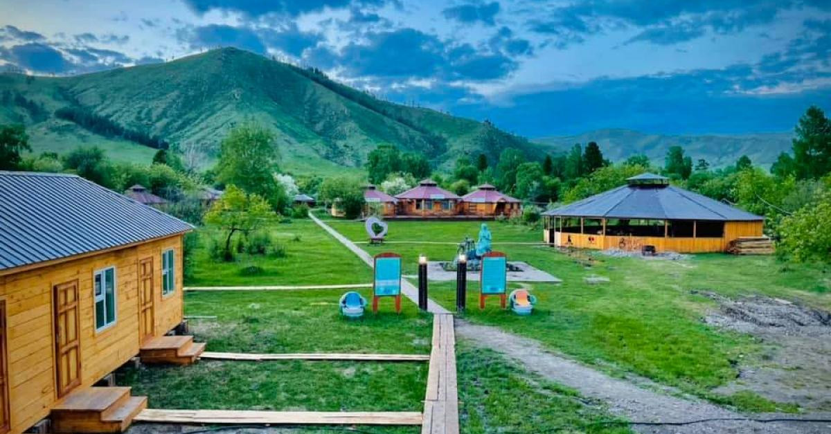 Ахмадууд амралт, сувиллын эрхийн бичгээ хорооноосоо авдаг боллоо · Dorgio.mn