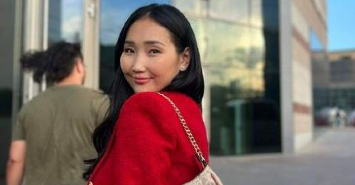 Балетчин Сүнээ ээж болоод голдог байсан бүх зүйлдээ дурлажээ · Dorgio.mn