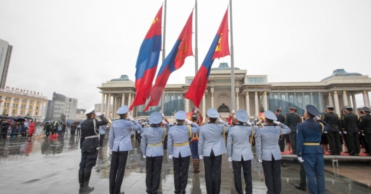 “Орос бол Монголын тусгаар тогтнолын баталгаа” гэх нь буруу үзэл · Dorgio Mn
