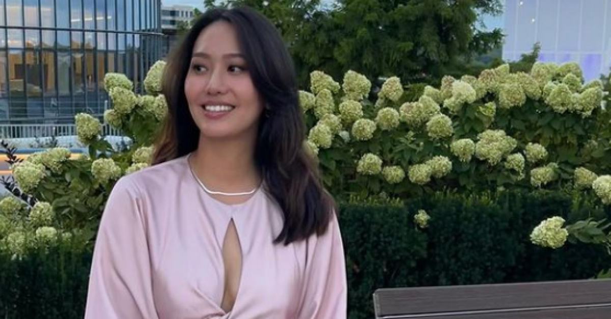 Дуучин Ч.Цэлмүүн бяцхан охиноо ил гаргав · Dorgio.mn