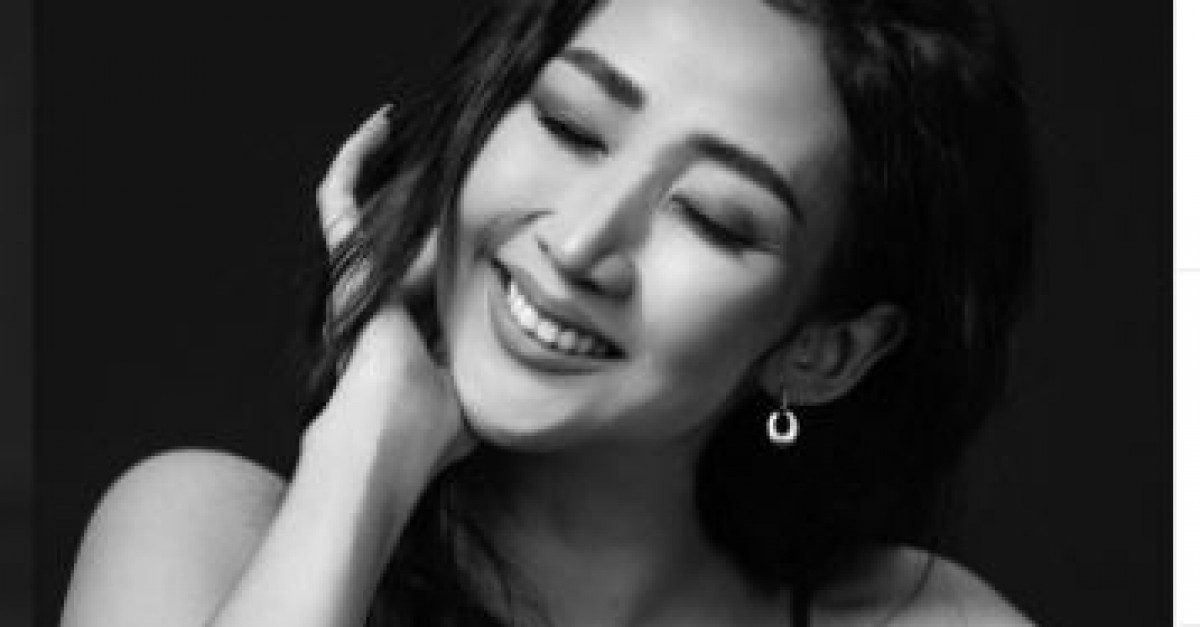 Жүжигчин Э.Намуунаагийн төгс үзэсгэлэн · Dorgio.mn