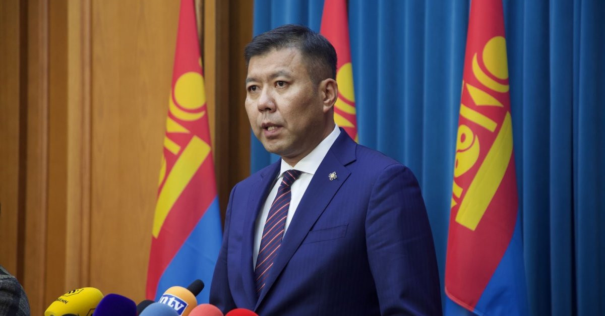 Б.Энхбаяр: Бүх цэргийн ангид шалгалт хийх шуурхай ажлын хэсэг байгууллаа · Dorgio.mn