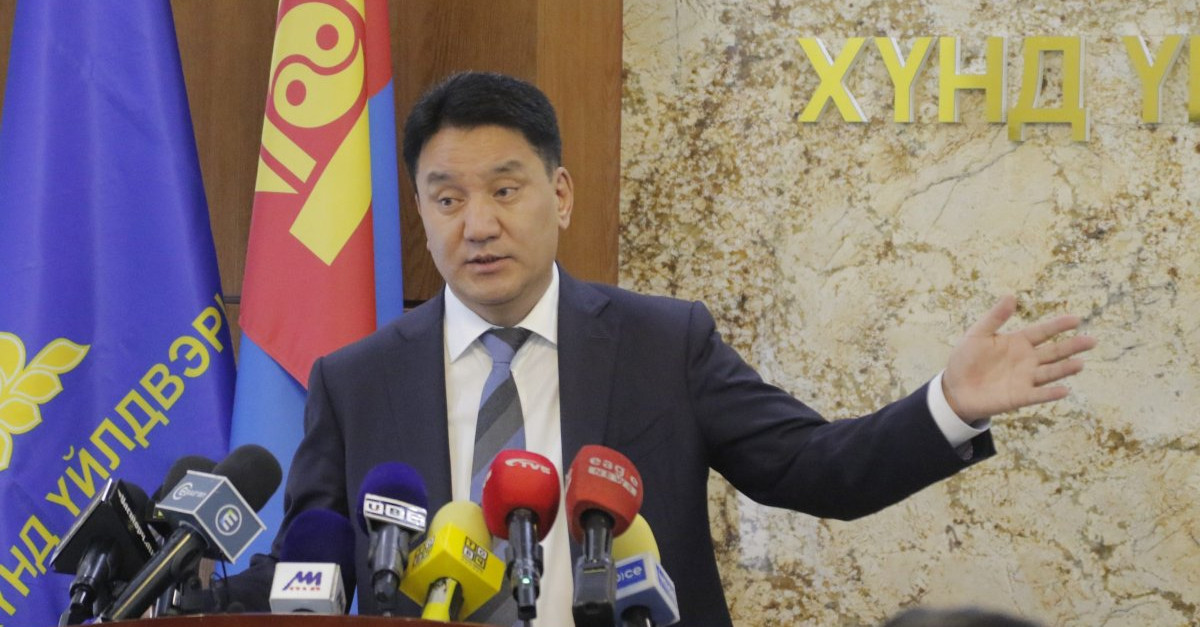 Хоригтой 21 хоногийн хугацаанд нэг ч тонн АИ-92, дизель түлш аваагүйтэй ...