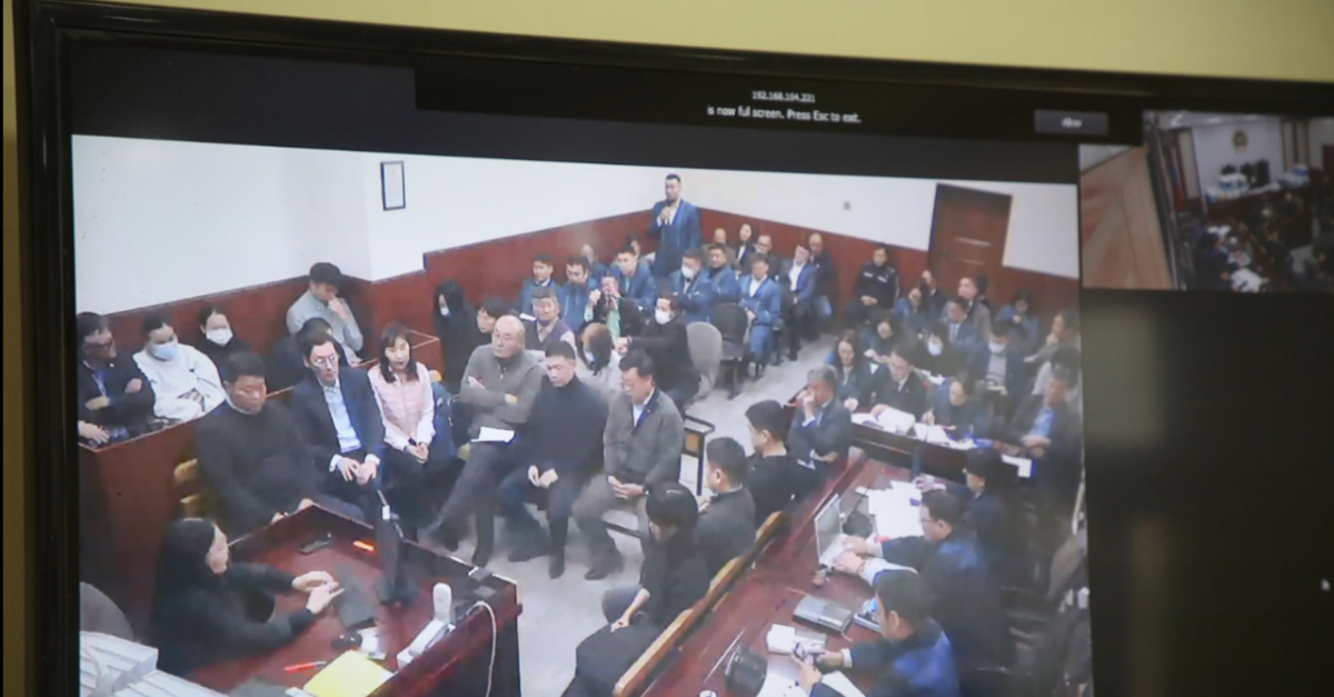 “Эрдэнэтийн 49 хувь“-тай холбоотой хэргийг прокурорт буцаалаа · Dorgio.mn