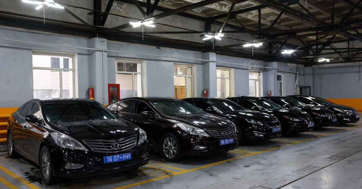 Э Болор Эрдэнэ Нийслэлийн авто баазын тэгш тоогоор төгссөн дугаартай тээврийн хэрэгслүүд замын