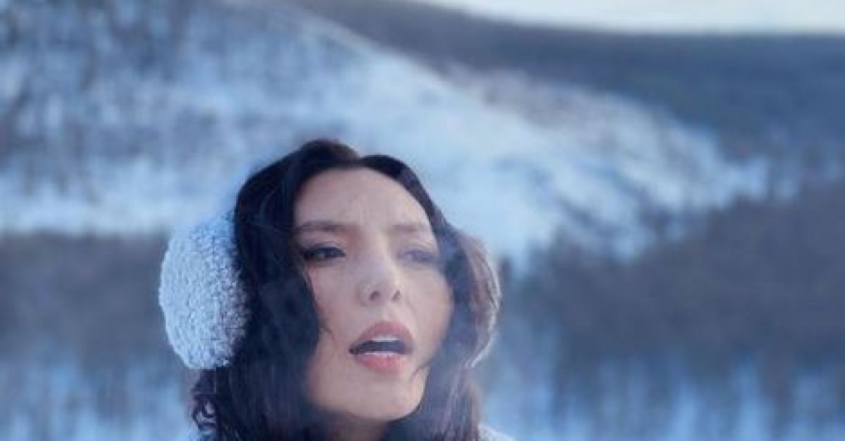 Жүжигчин Д.Оюунзулын "холливуд" жирэмслэлт · Dorgio.mn