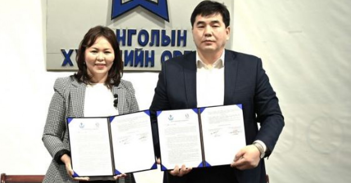 Бөхийн өргөөнд хүүхэд багачууд үндэсний бөхөөр үнэ төлбөргүй хичээллэнэ · Dorgio.mn