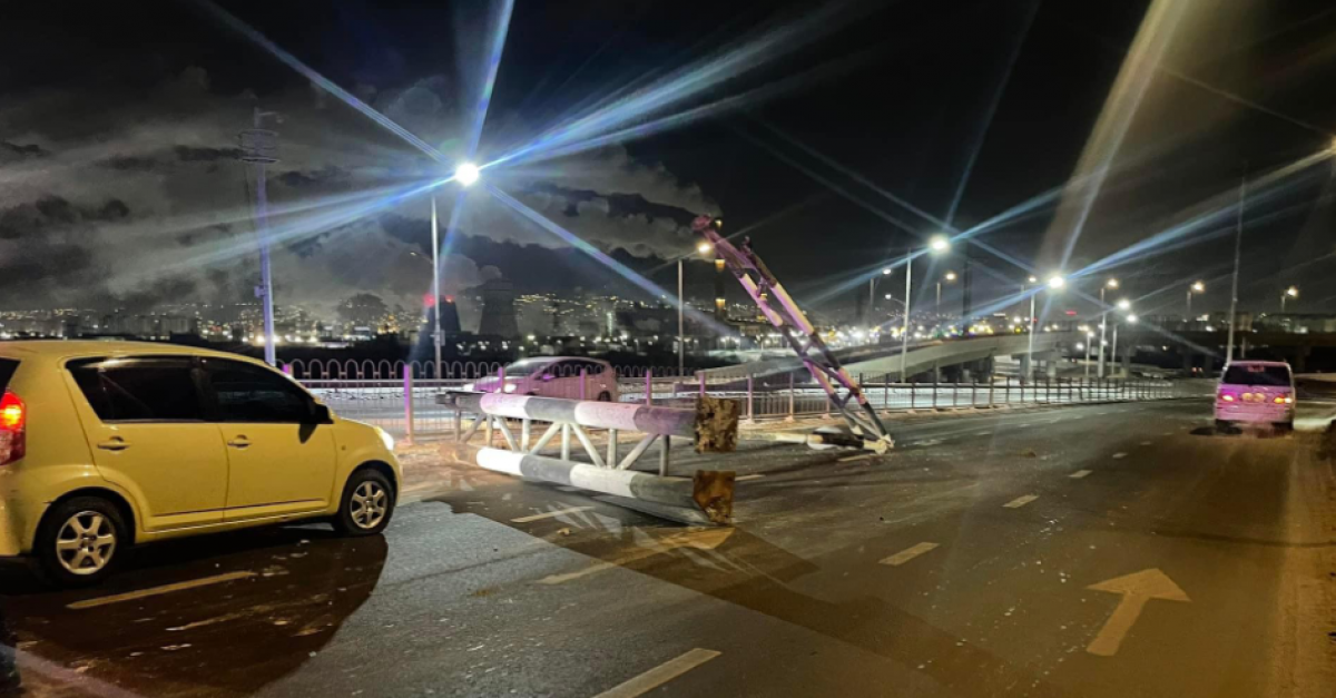 ТЦА: Яармагийн гүүрний замд өндрийн хязгаарлалт унаж II, III эгнээ хаагдсан · Dorgio.mn