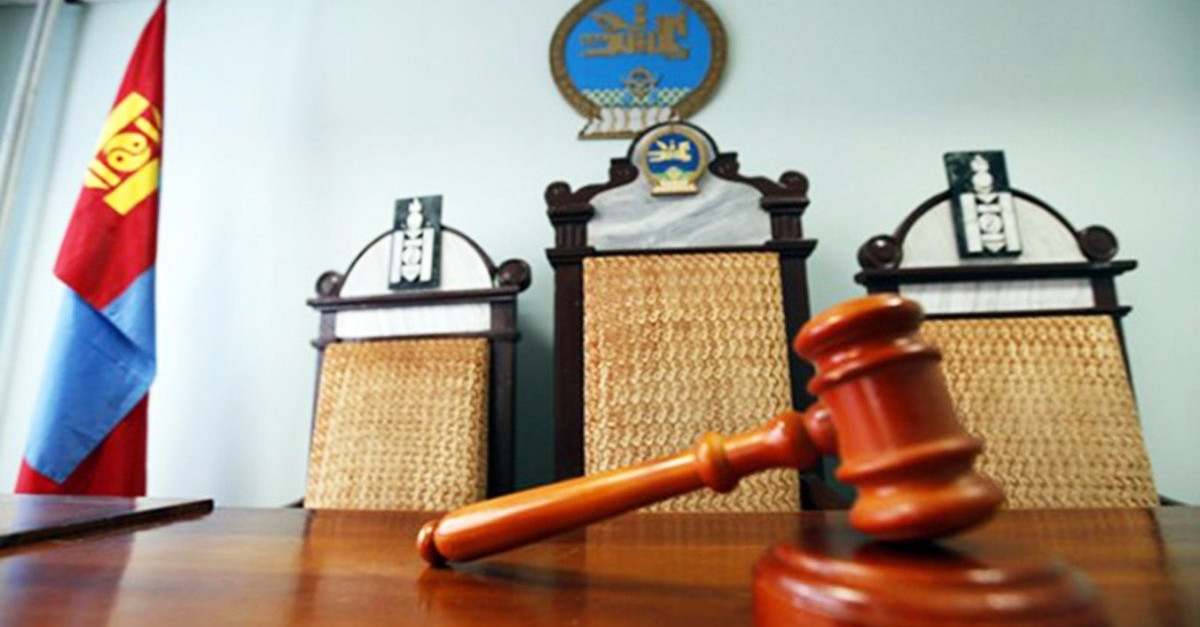 Нүүрсний хэрэгт нийт 156 хүн, гурван хуулийн этгээдийг яллагдагчаар татан шалгажээ · Dorgio.mn