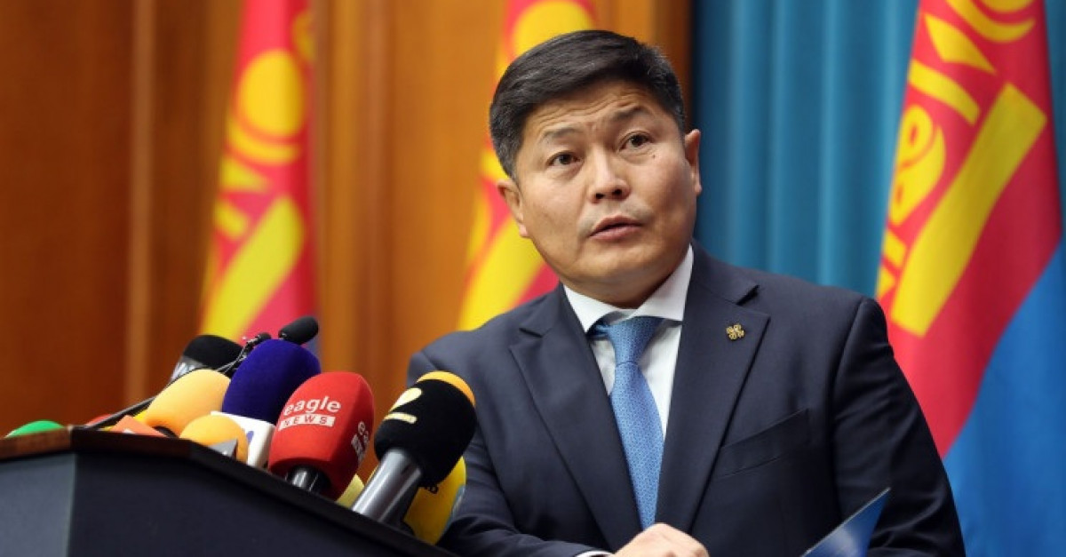 Homе Plaza-г албан тушаалаа ашиглаж, буруу шийдвэр гаргасны улмаас түгжрэл үүсгэдэг барилга ...