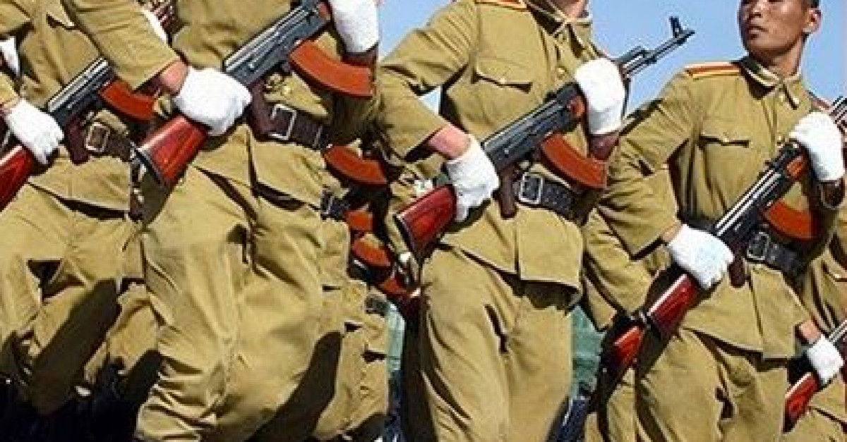 Зөвлөмж: Өнөөдөр бидэнд "Эр цэргийн баярын мэнд" гэсэн хоосон үг, хундага архи хэрэггүй ээ ...