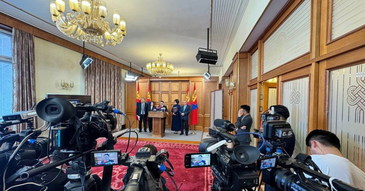 Танилц: Эмийн үнийн өсөлтийг судлах сонсголд дуудагдсан гэрчүүдийн нэрс · Dorgio.mn