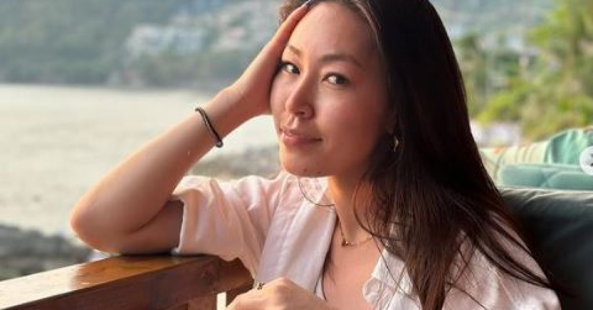 Хөтлөгч Э.Уянга "халуухан" төрхөө дэлгэв · Dorgio.mn