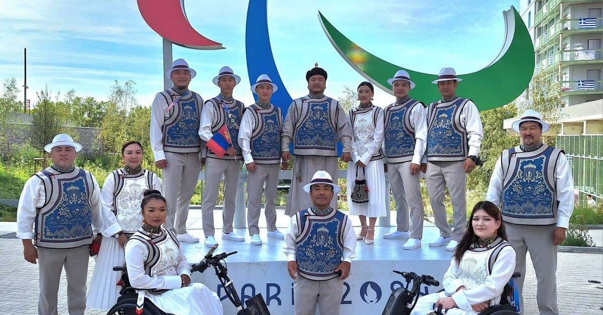 “ПАРИС 2024” паралимпын наадмын нээлтэд Монгол Улсын тамирчид оролцлоо · Dorgio.mn