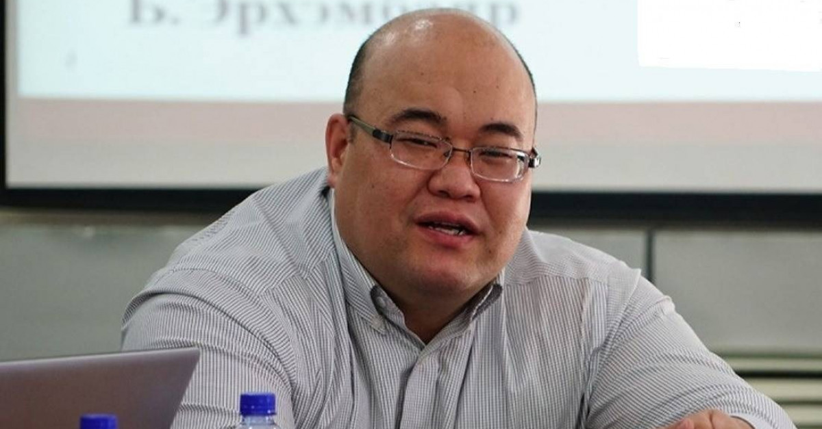 Хуульч Б.Гүнбилэг: Ийм төсөв энэ янзаараа батлагдвал Үндсэн хуулиа зөрчинө · Dorgio.mn