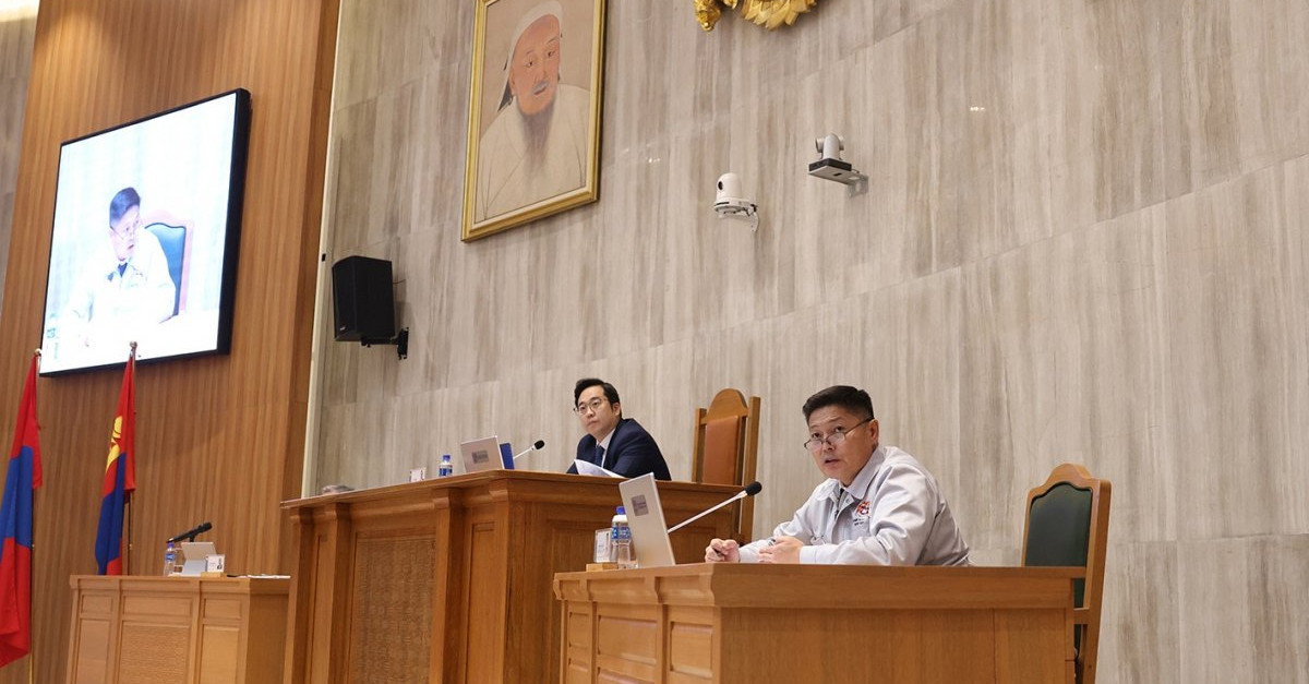 Нийслэлийн Засаг дарга 2024-2028 онд метро, дүүжин тээвэр зэрэг 12 төсөл хэрэгжүүлэхээр боллоо ...