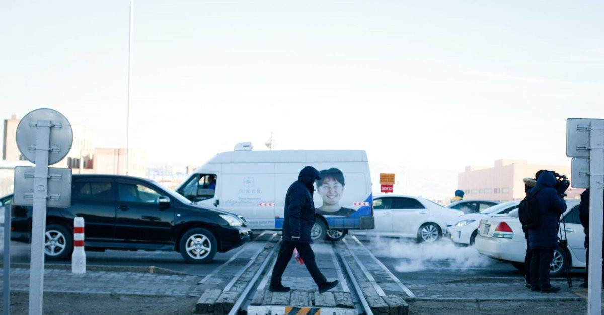 Таван шарын төмөр замын гармыг хаах шийдвэрийг холбогдох байгууллагууд гаргасан · Dorgio.mn
