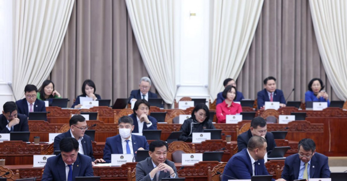 Улсын төсвийг энэ сарын 10-ны дотор хэлэлцэж батална · Dorgio.mn
