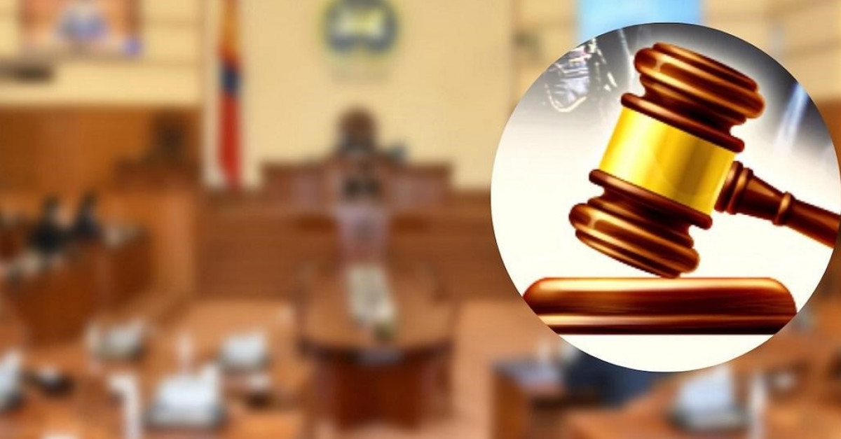 Гаднаас ажиллах хүч авах тухай хууль цагаа олоогүй болохоос хэрэггүй хууль биш · Dorgio Mn