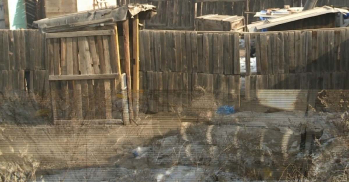 Нүхэн жорлонд унасан 58 настай иргэнийг эсэн мэнд гаргажээ · Dorgio.mn