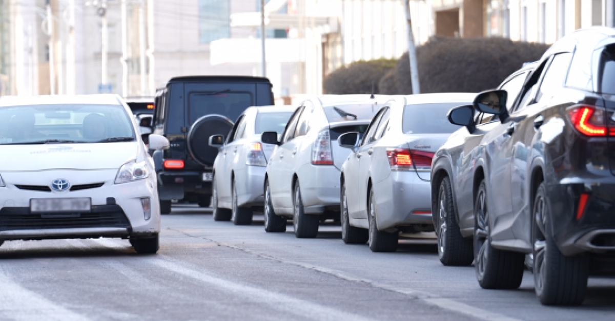 “Приус 20” автомашин жилд нэг удаа 108.000 төгрөг төлнө · Dorgio.mn