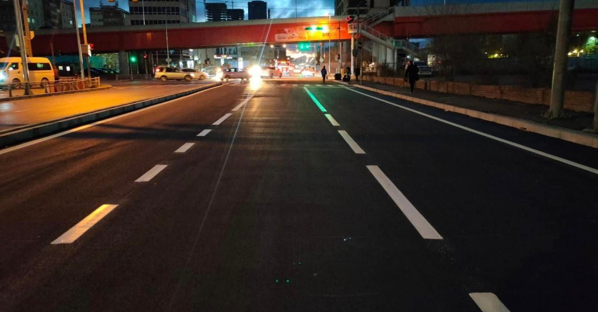 Нарны гүүрний уулзварын автозамын хөдөлгөөнд хийх өөрчлөлтийг ТҮР ХОЙШЛУУЛЖЭЭ · Dorgio.mn