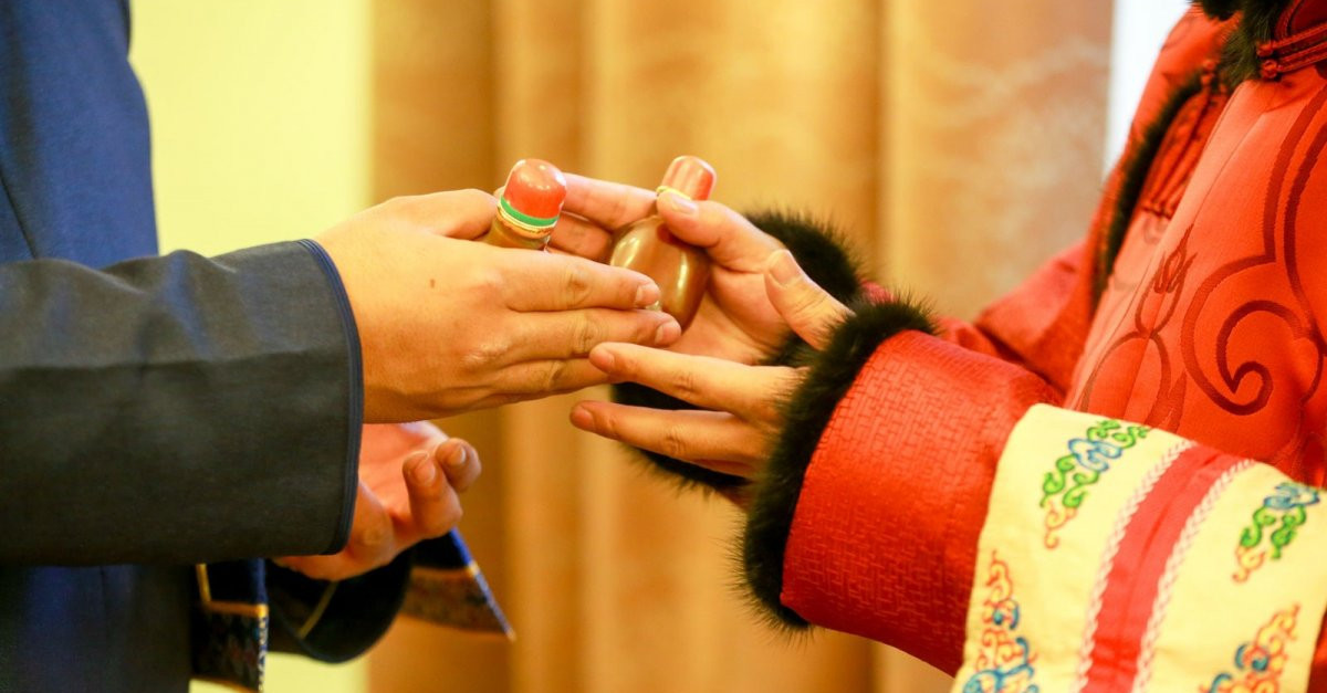 Энэ жилийн сар шинийн баяраар ГУРАВ ХОНОГ амарна · Dorgio.mn