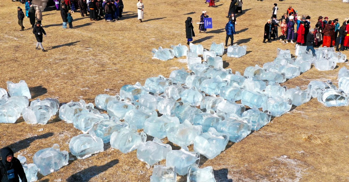 “МОНГОЛ” нүүдэлчин өвлийн фестиваль мазаалай төв тайзнаа өчигдөр нээлтээ хийлээ · Dorgio Mn