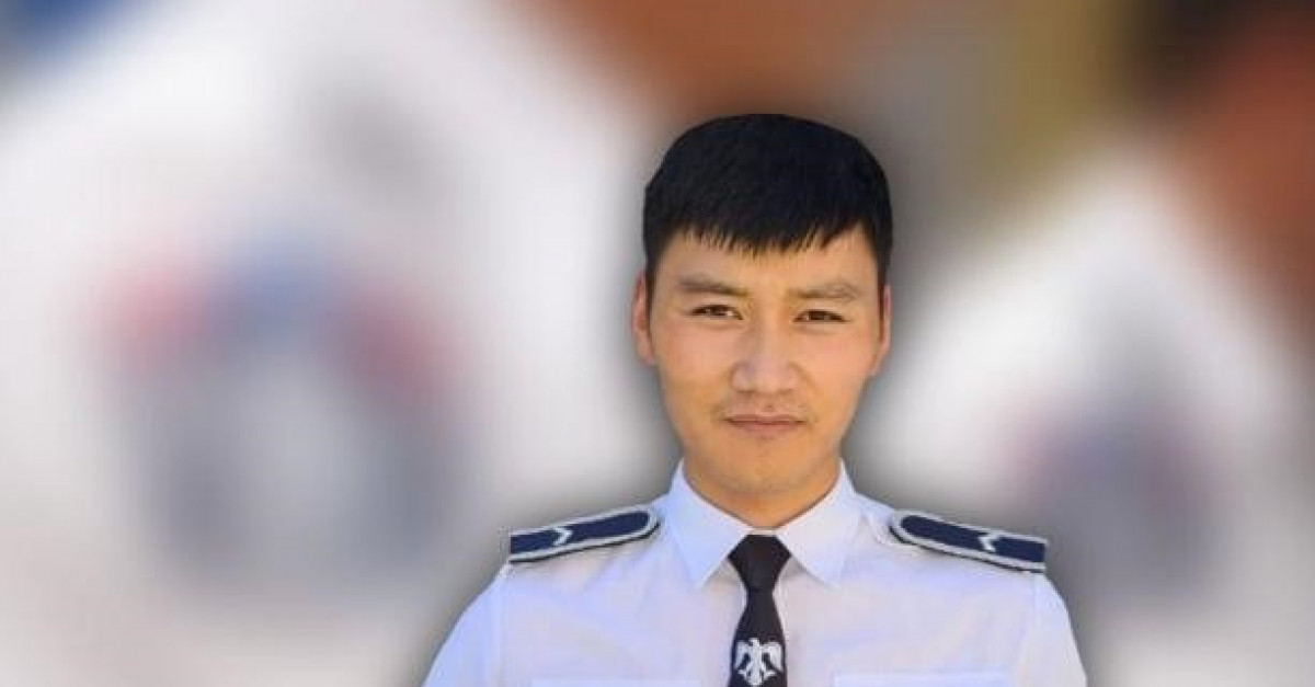 Цагдаагийн ахлагч Б.Өлзийсайхан: Мөнгөгүй ээ. Тэгэхдээ хамгийн том шагнал нь · Dorgio.mn