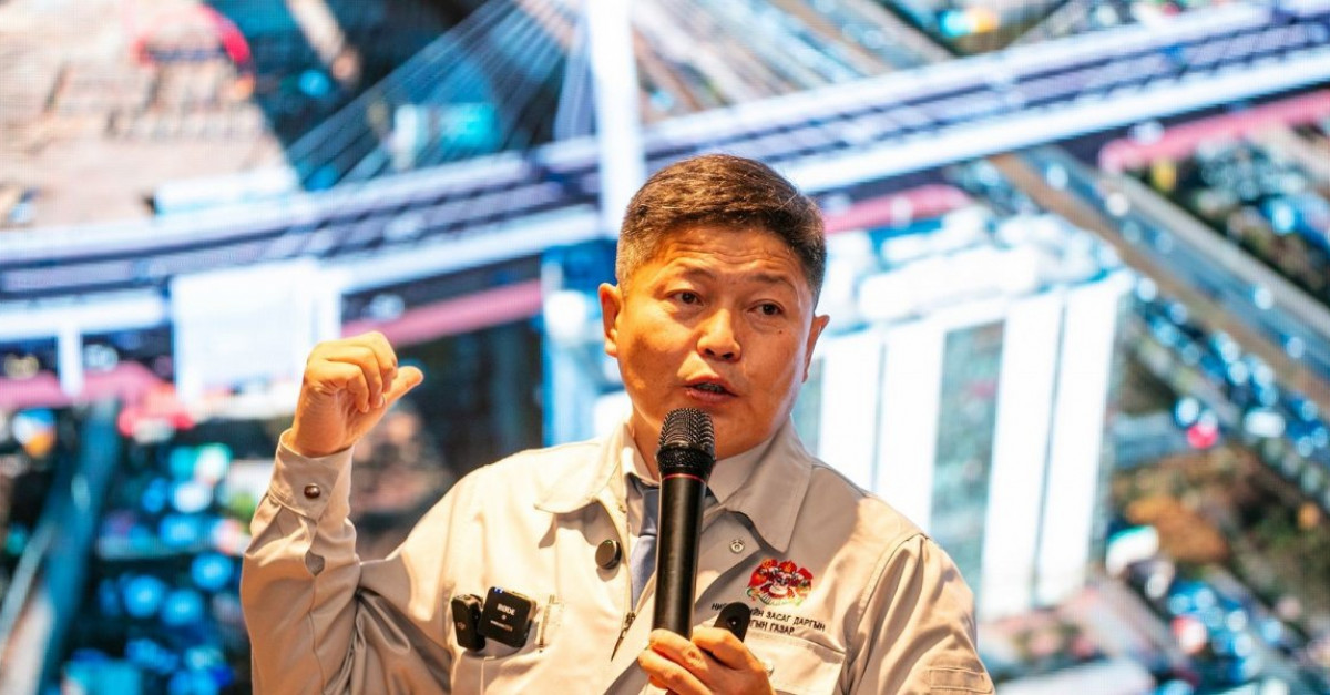 Х.Нямбаатар: Нэг тэрбум төгрөгийн эд хөрөнгө ч байхгүй. Би хэн нэгнээс уучлал гуйх шаардлагагүй ...