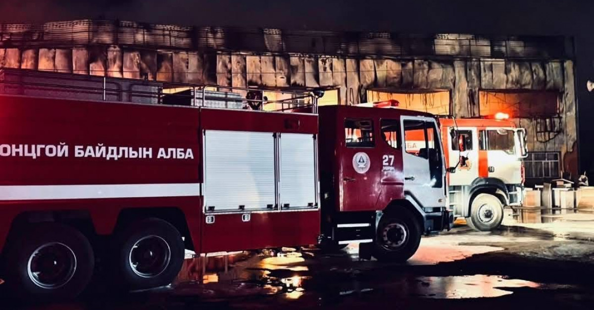 Хөвсгөл аймагт худалдааны төв шатжээ · Dorgio.mn