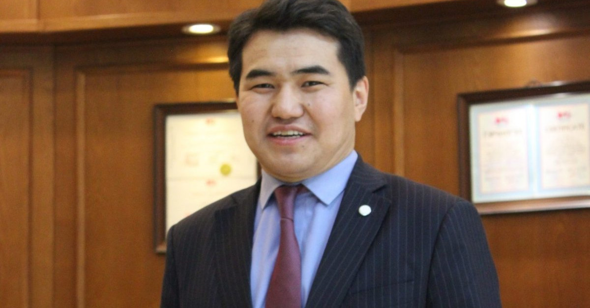 Б.Мөнх-Эрдэнэ: УИХ-ын гишүүн ялаа эдлэхгүй бол иргэд барьцах эрсдэл үүснэ · Dorgio.mn