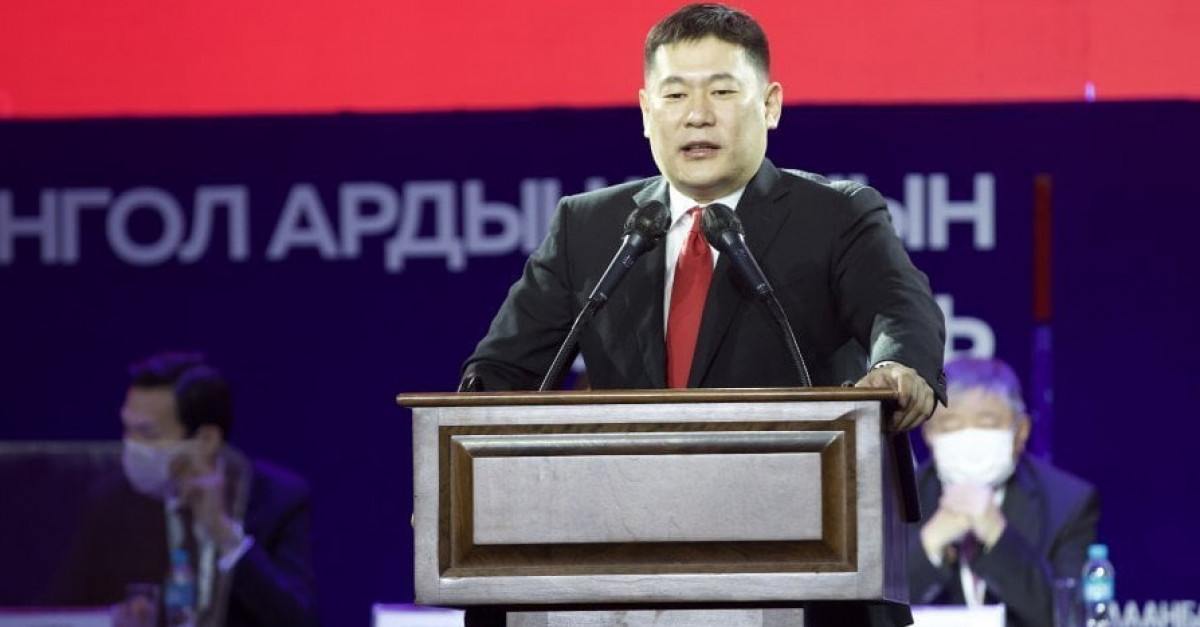 Л.Оюун-Эрдэнэ: Ерөнхий сайдтайгаа баг болж ажиллаарай, сүнс чинь засаг дээрээ байх ёстой шүү ...