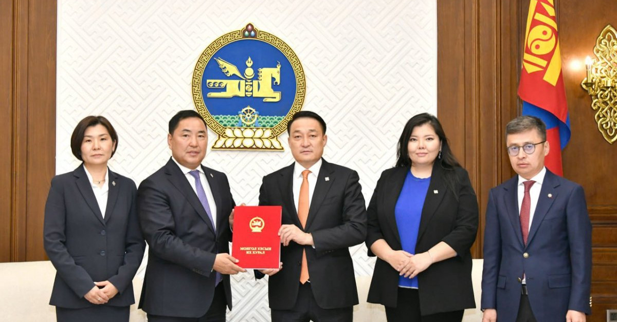 НӨАТ-ыг 5 хувь болгох хуулийн төсөл өргөн мэдүүллээ · Dorgio.mn