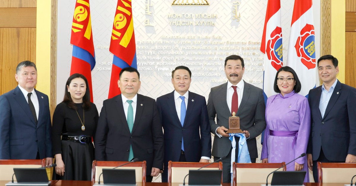 Ж.Бат-Эрдэнэ УИХ дахь МАН-ын бүлгийн дарга болжээ · Dorgio.mn